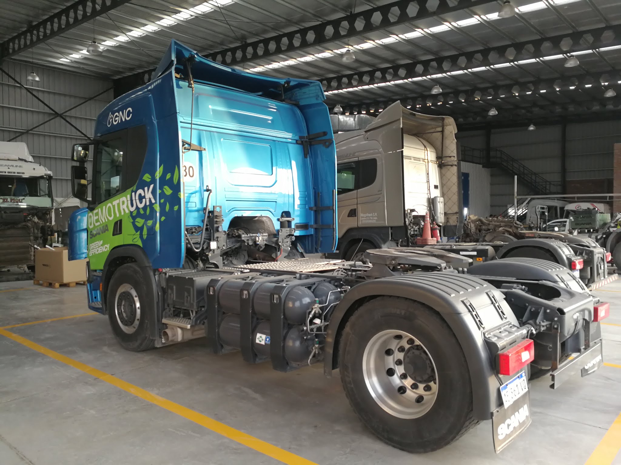 DIECIOCHO RUEDAS: EXPERIENCIA TRANS- TONY SRL CON SCANIA GNC R 410 ...