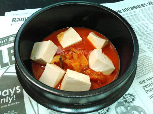 Elinluv's Tidbits Corner: Tofu And Fish Kimchi Jjigae