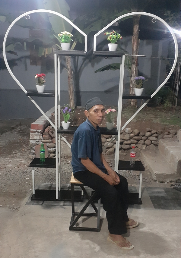 Rak Bunga Love Dekorasi Lamaran Pernikahan | MinimaList Art