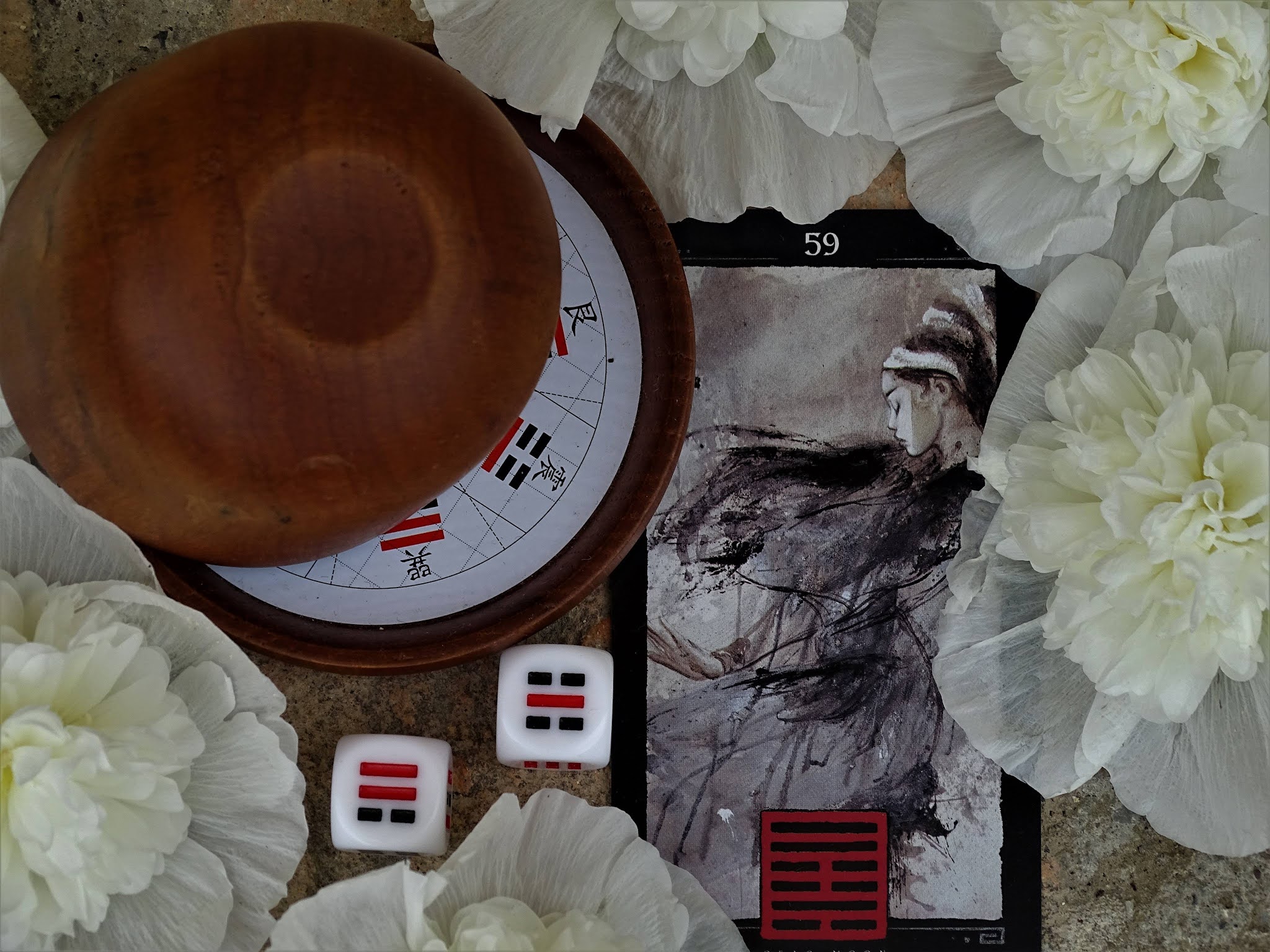 易經 I Ching: Dead Moon Ching