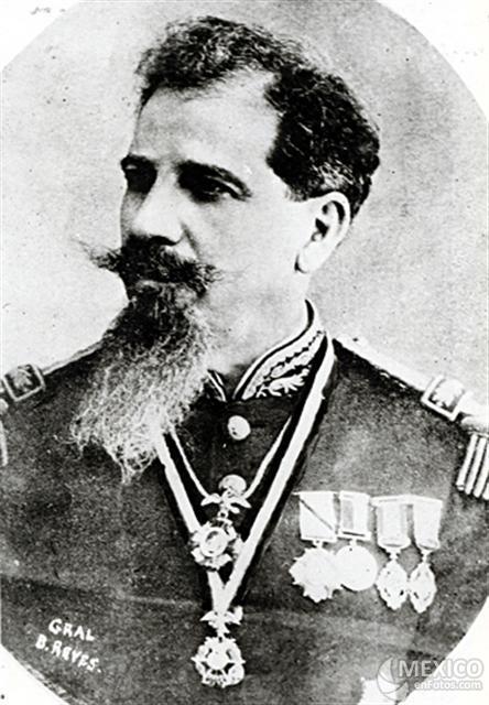 Historia en el CEIC: LA BOLA (Revolución Mexicana)