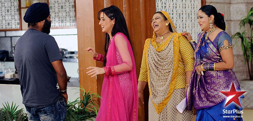 Hypnotizingly Arnav: More Offscreen Masti