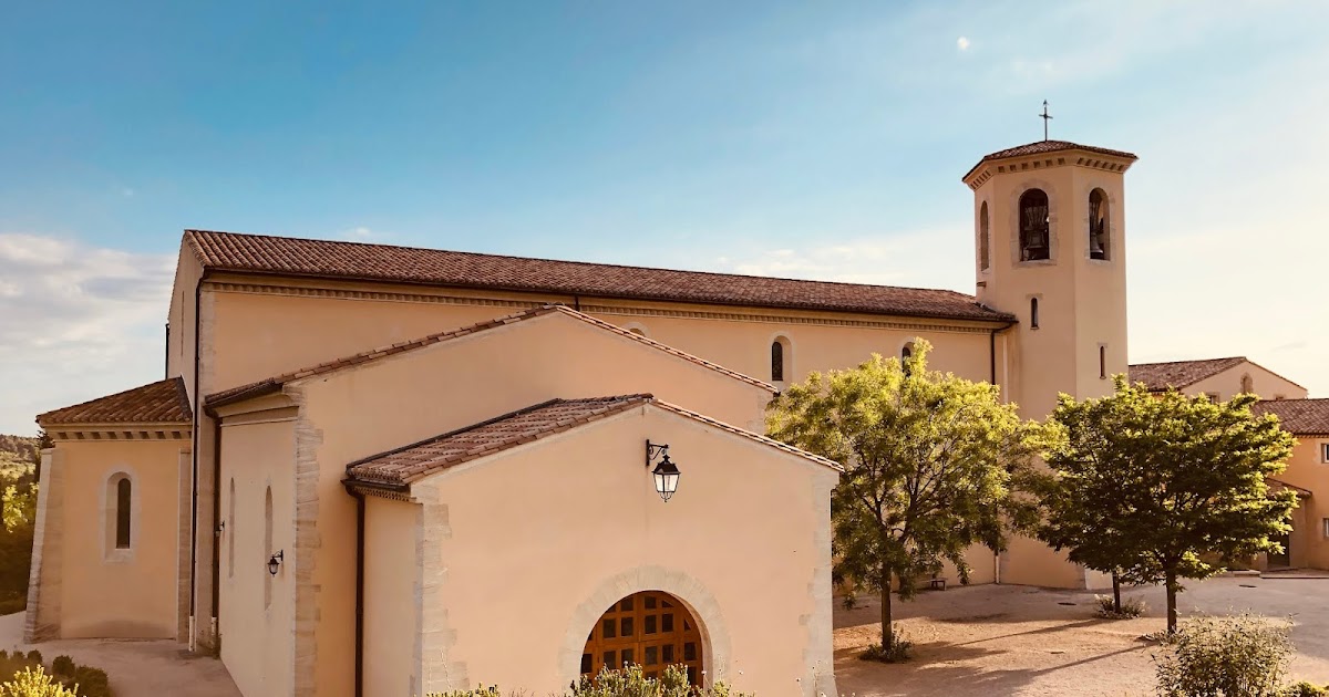 French Abbey of Notre-Dame d’Annonciation Flourishes with “Latin Mass ...