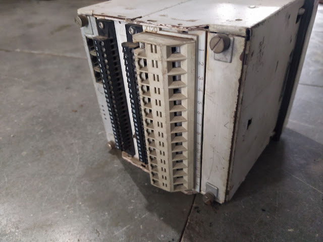 ABB REF 615 FEEDER PROTECTION AND CONTROL REF615E_D HBFDACADNDA1BNN2XD