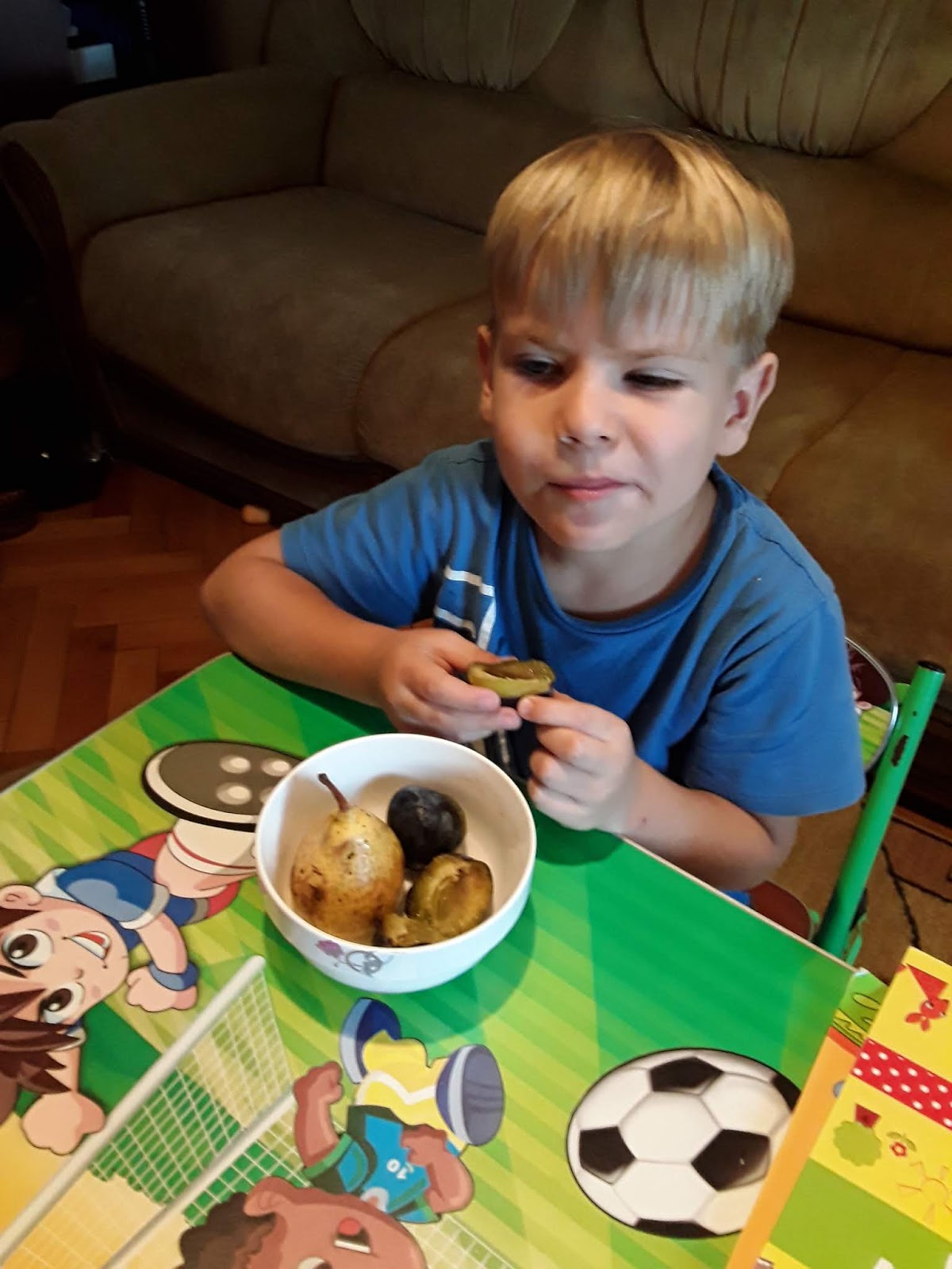 Amintiri cu aromă de prune... sau ce nu știam despre sănătatea din copac!