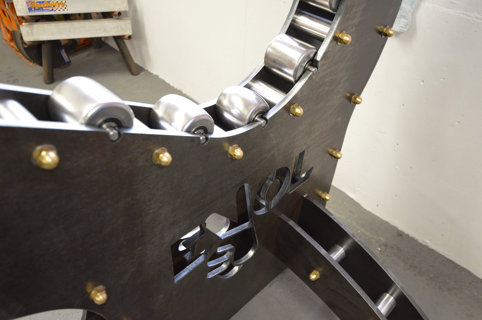 EVOLUTION CUSTOM INDUSTRIES: English Wheel..