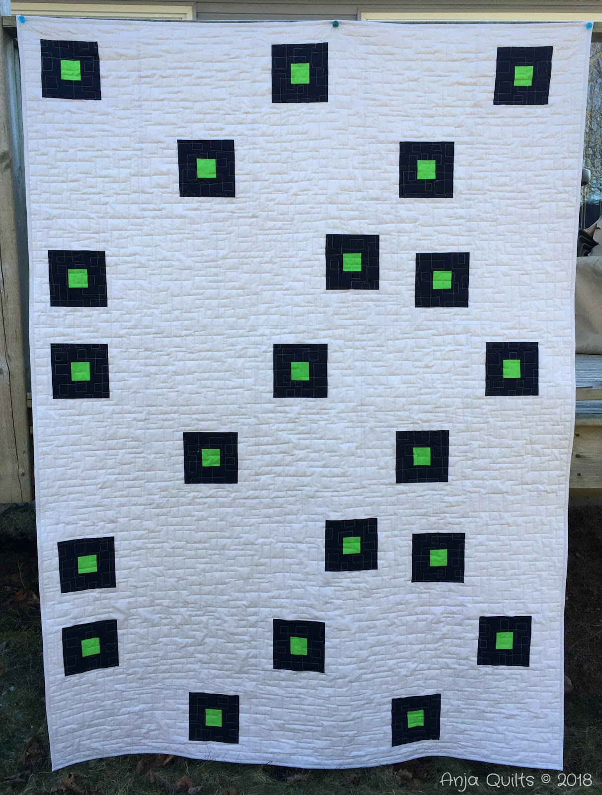 Anja Quilts: TGIFF - Scattered Squares