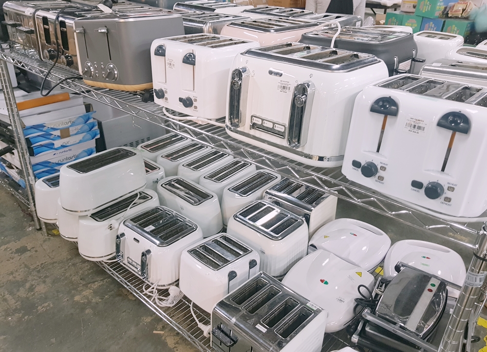 What to expect at HMR Trading Haus Cubao | diane wants to write