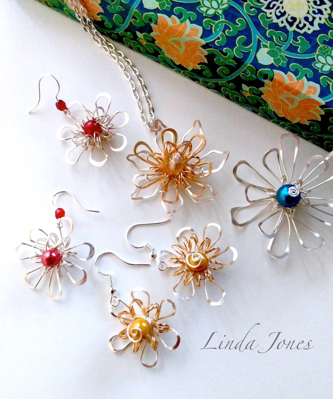 WireWorkers Guild: SPRING FLOWERS