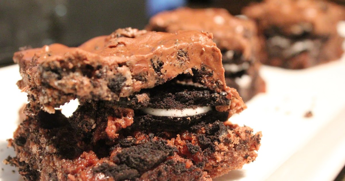 No Raisins On My Parade: Triple Layer Cookies & Cream Crunch Brownie Bars