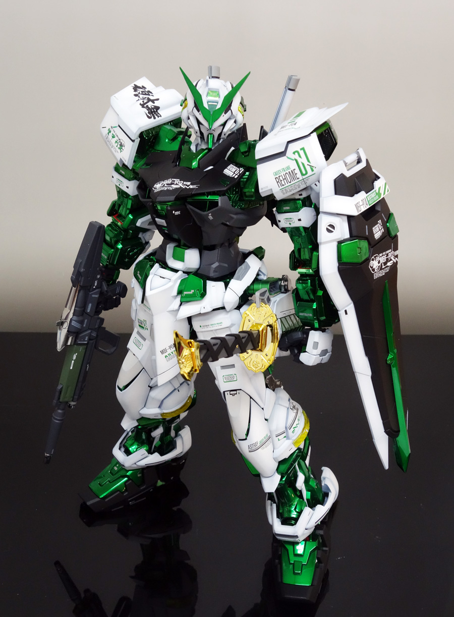 GUNDAM GUY: PG 1/60 Gundam Astray Green Frame - Painted Build