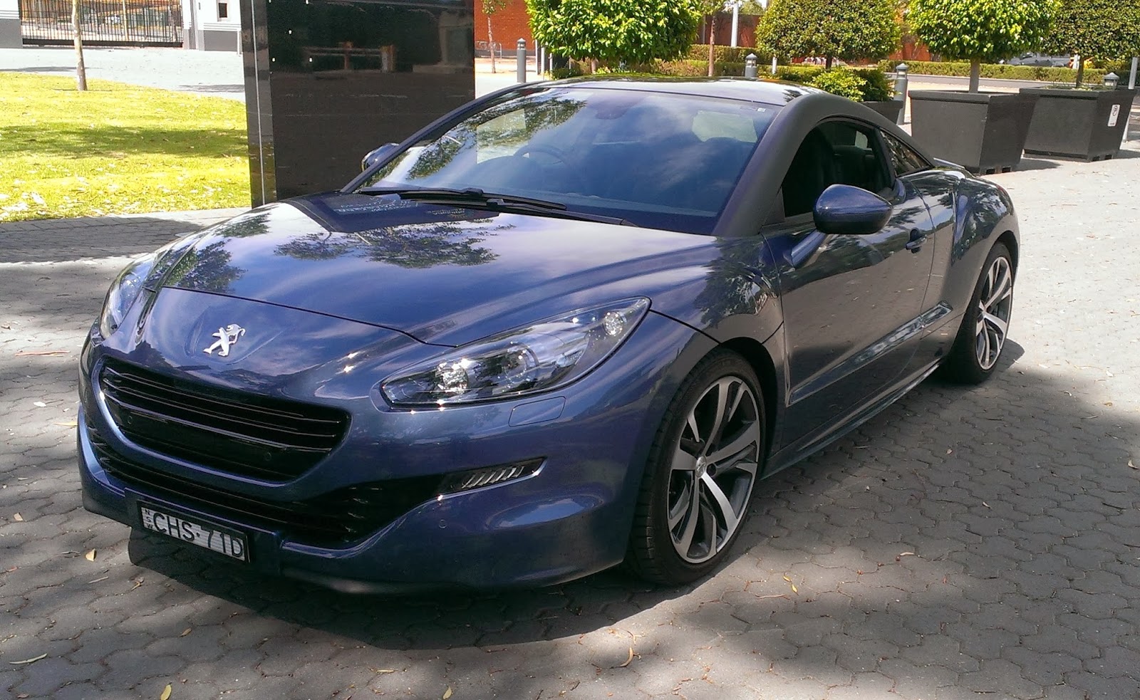 Roadtestmaster: Peugeot RCZ