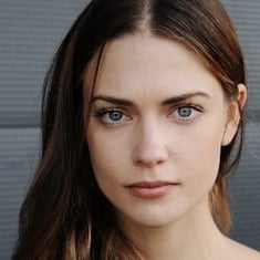 Laura Berlin Wiki, Biography, Dob, Age, Height, Weight, Affairs and More