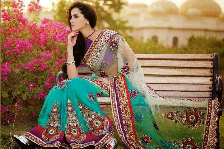 Beautiful And Latest Bridal Sarhee Collection 2014-15 | Just Bridal