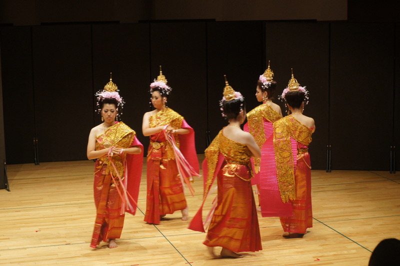 Hokkaido Kudasai: The Thai Dance Concert
