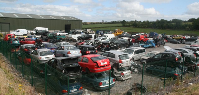 How Car Wrecking Scrap Yards Work in Australia?