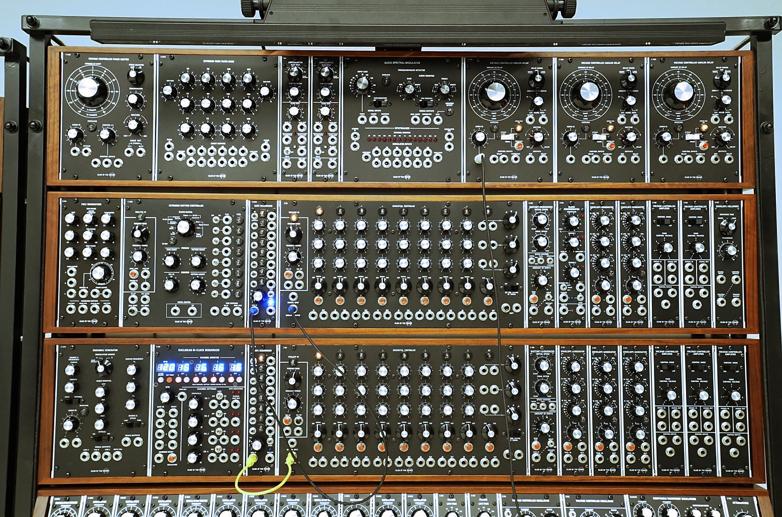 MATRIXSYNTH: Club of the Knobs Custom Moog 900 Series Analog Modular ...