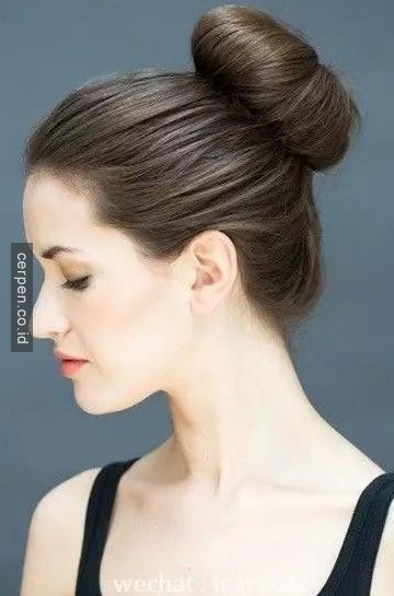 Trik Kuncir Rambut yang Harus Dipelajari, Fashion nan Cute! - Bagikan ...