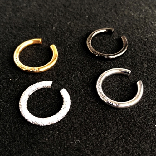 CAREERING EAR CUFF 103
