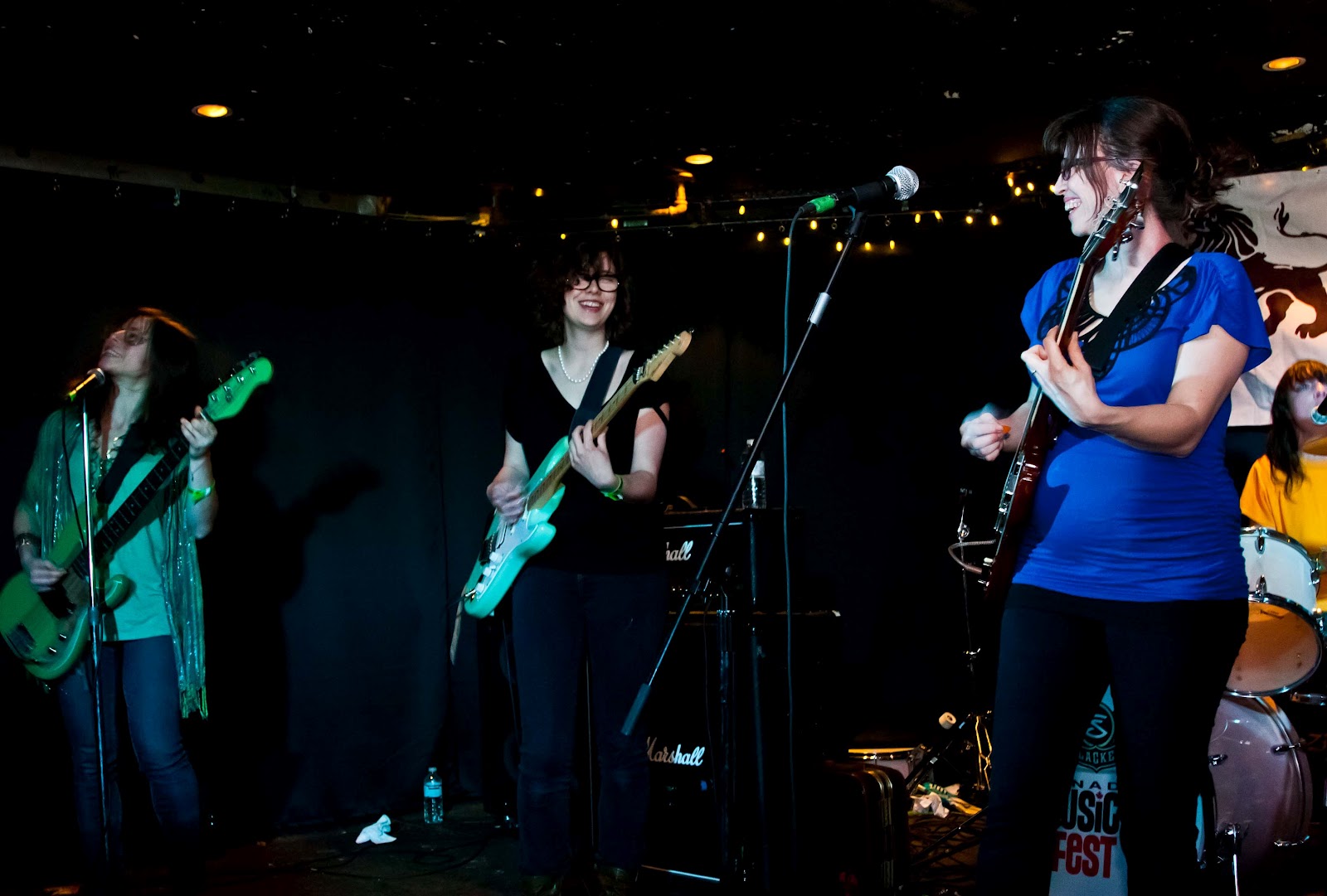 The Little Red Umbrella: CMW 2012: Why Sheezer @ Sneaky Dee's Sums Up ...