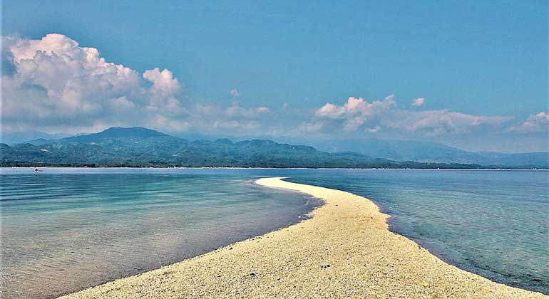 Marinduque Rising: 100-year old Marinduque celebrates culture and nature
