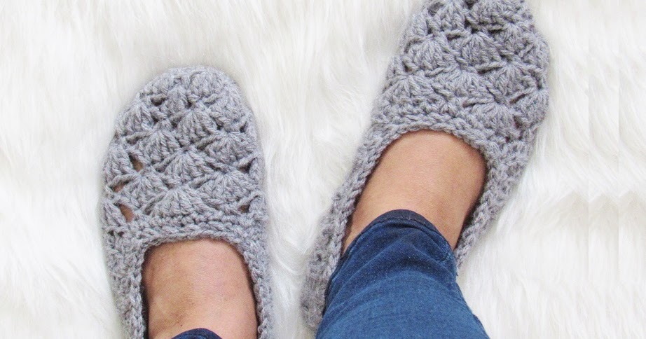 For the Love of Crochet Along: One Hour Shell Slipper, Free Crochet Pattern