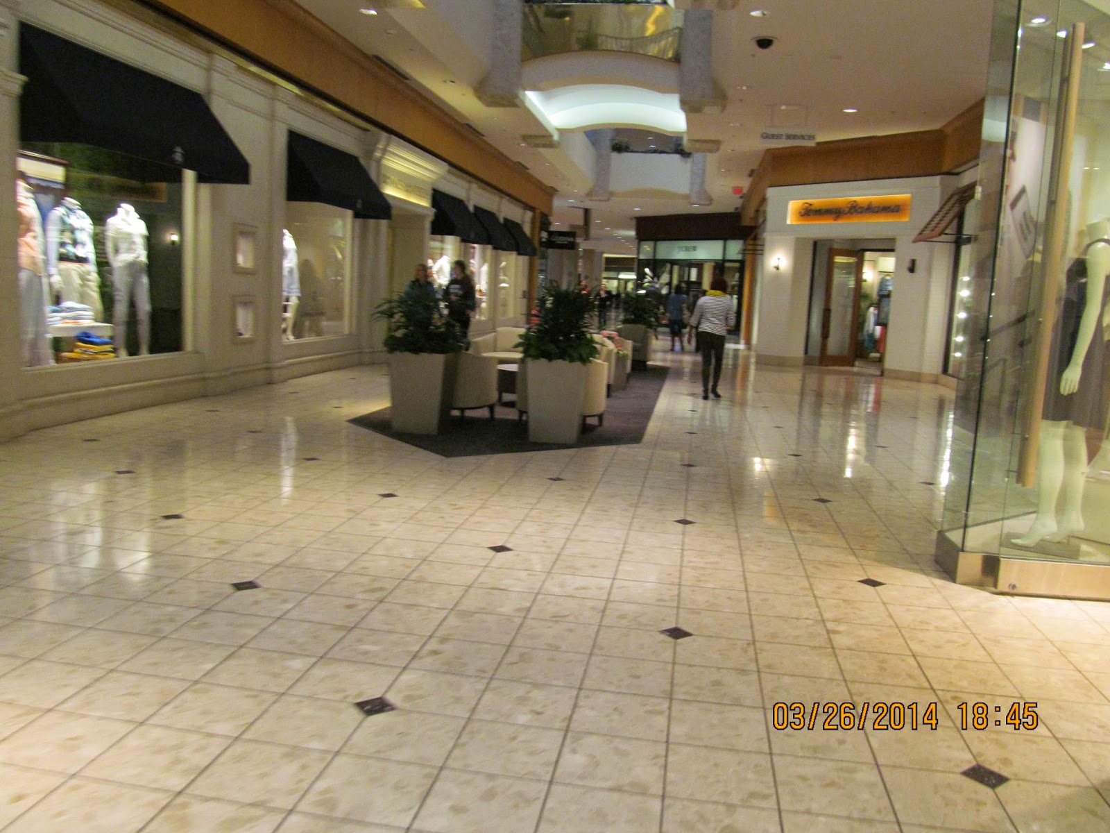 Pandora Galleria Mall St Louis | Paul Smith