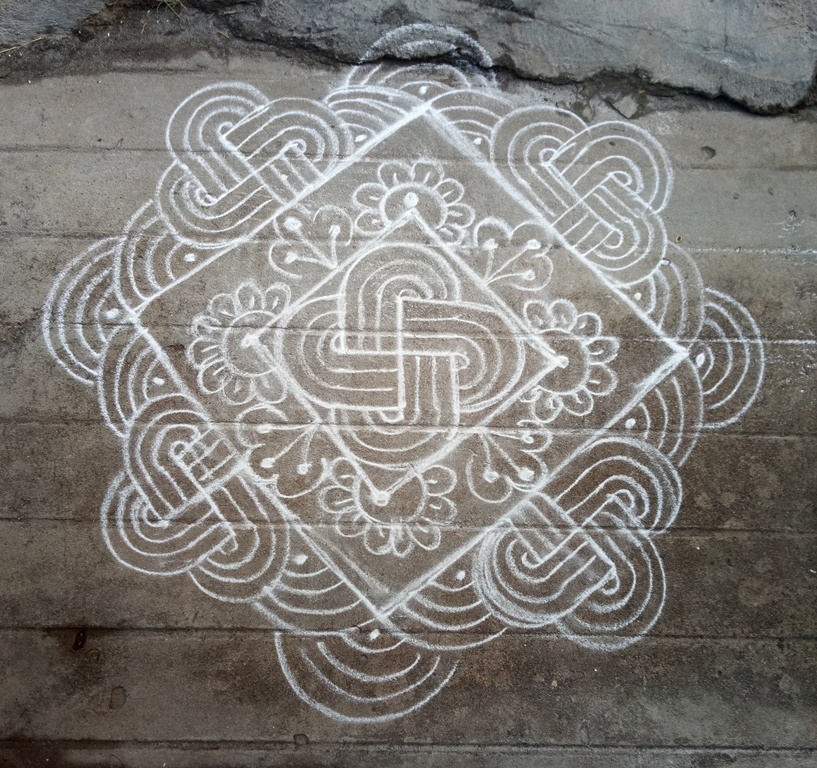 Entrance kolam photos by learn kolam