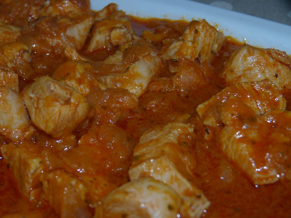 TRASTEANDO EN LA COCINA con José Angel: POLLO EN ADOBO CON SALSA DE CEBOLLA