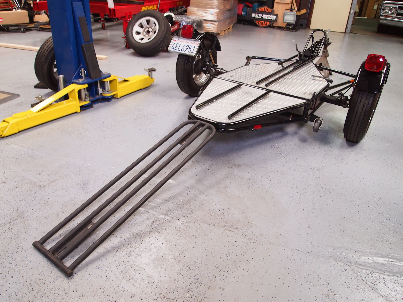 South Bay Street Machines: 2003 Kendon Single Rail Motorcycle Trailer