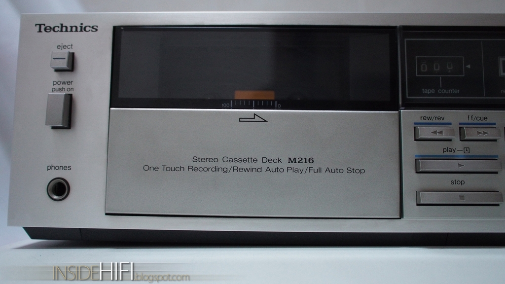 Inside Hi-Fi: Technics RS-M216