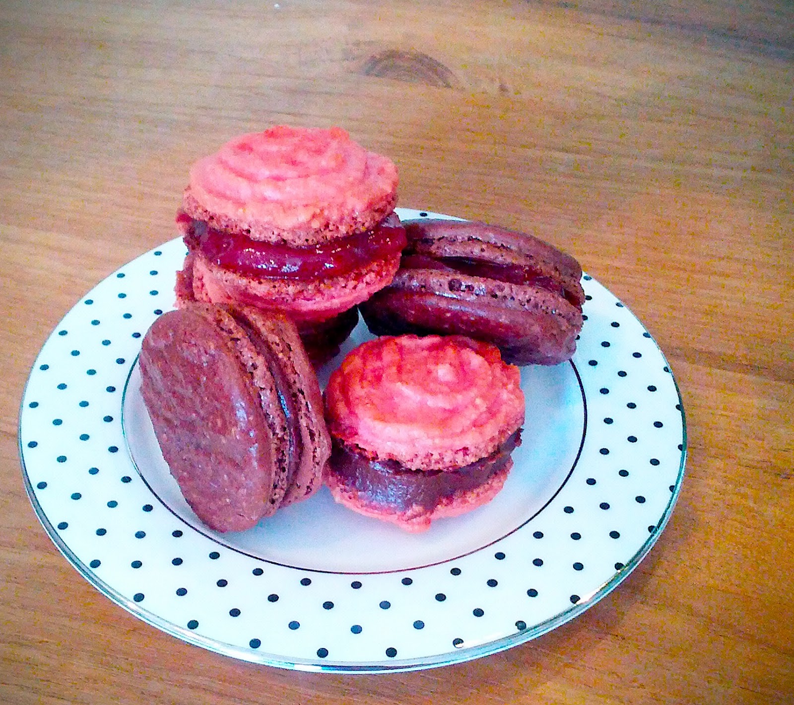 Martha Would Be Proud: Recipes and Tasty Things: Macarons Not Macaroons