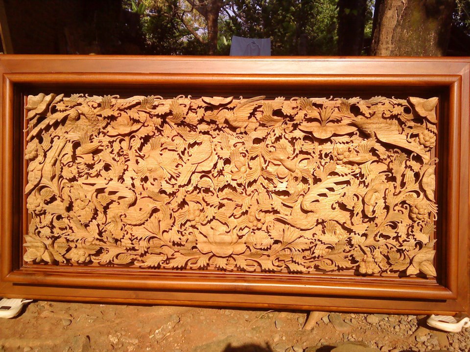 Setar gallery jepara: Ukiran seni Relief & Patung kayu