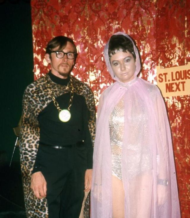 35 Vintage Cosplay Photographs Reveal How Awesome We Used to Be in the ...