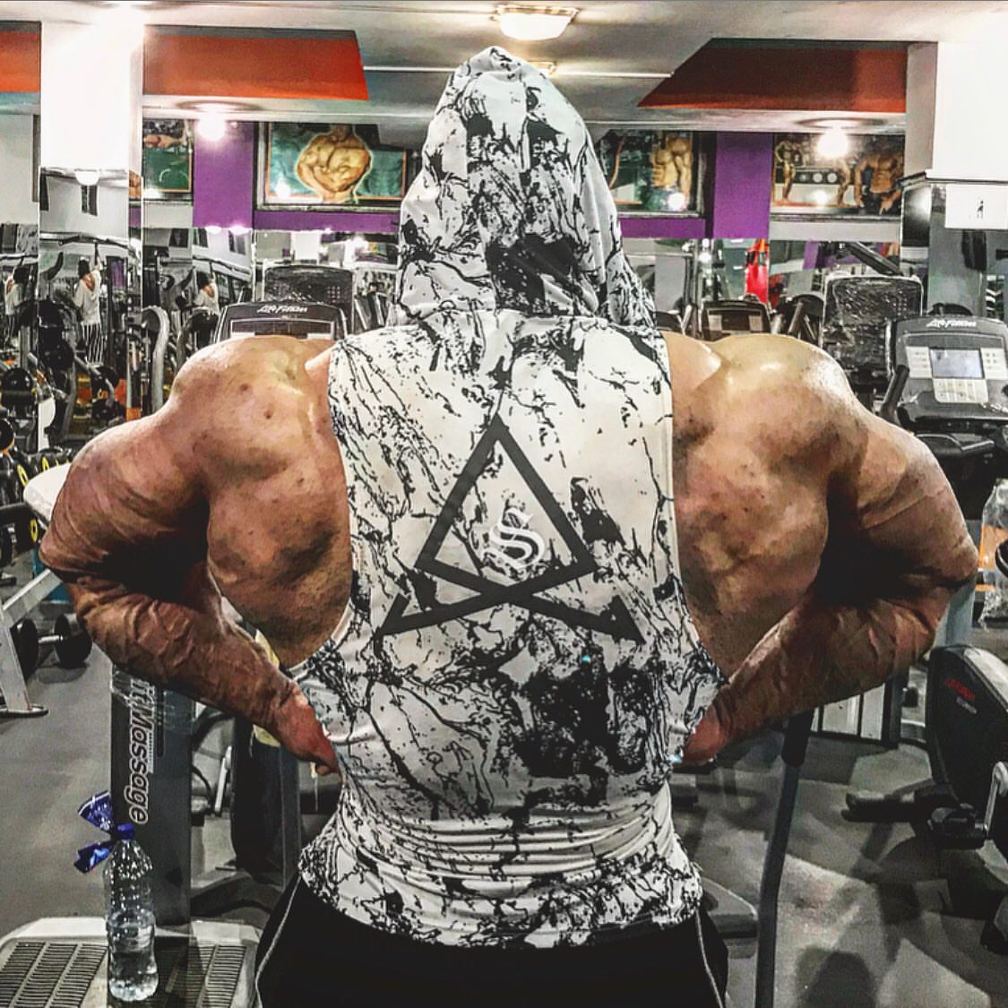 Muscle Lover: The bodybuilding King of Afghanistan - IFBB Pro Yasin ...