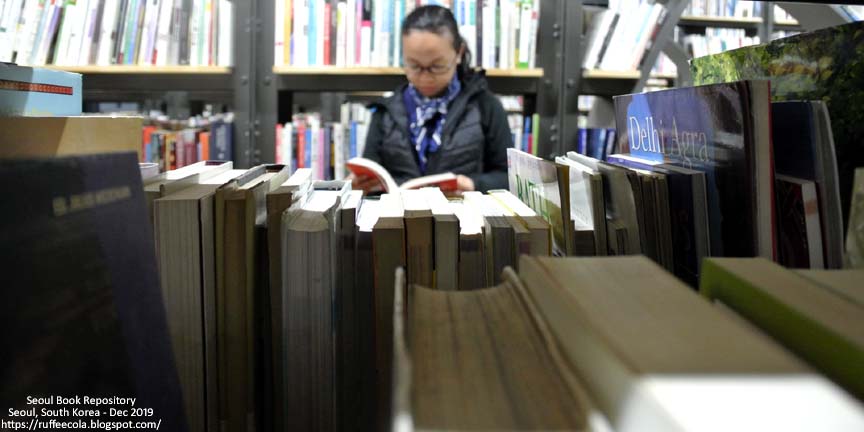 travel tales: South Korea: Seoul Book Repository