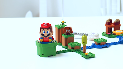 Nintendo and LEGO: Recreation of classic NES console - Lets Tech Ready