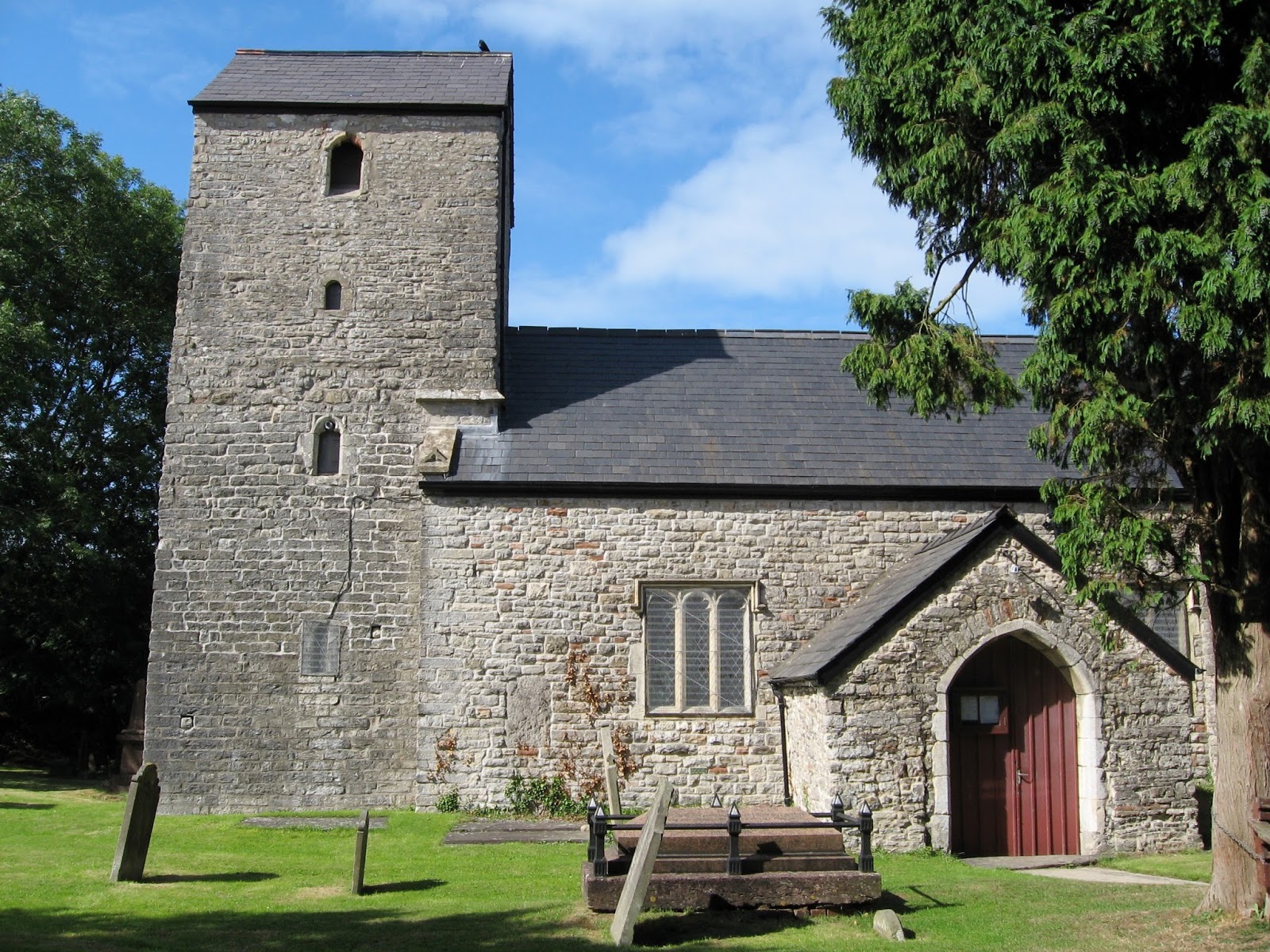Around British Churches: St Cadoc's, Cadoxton, Barry