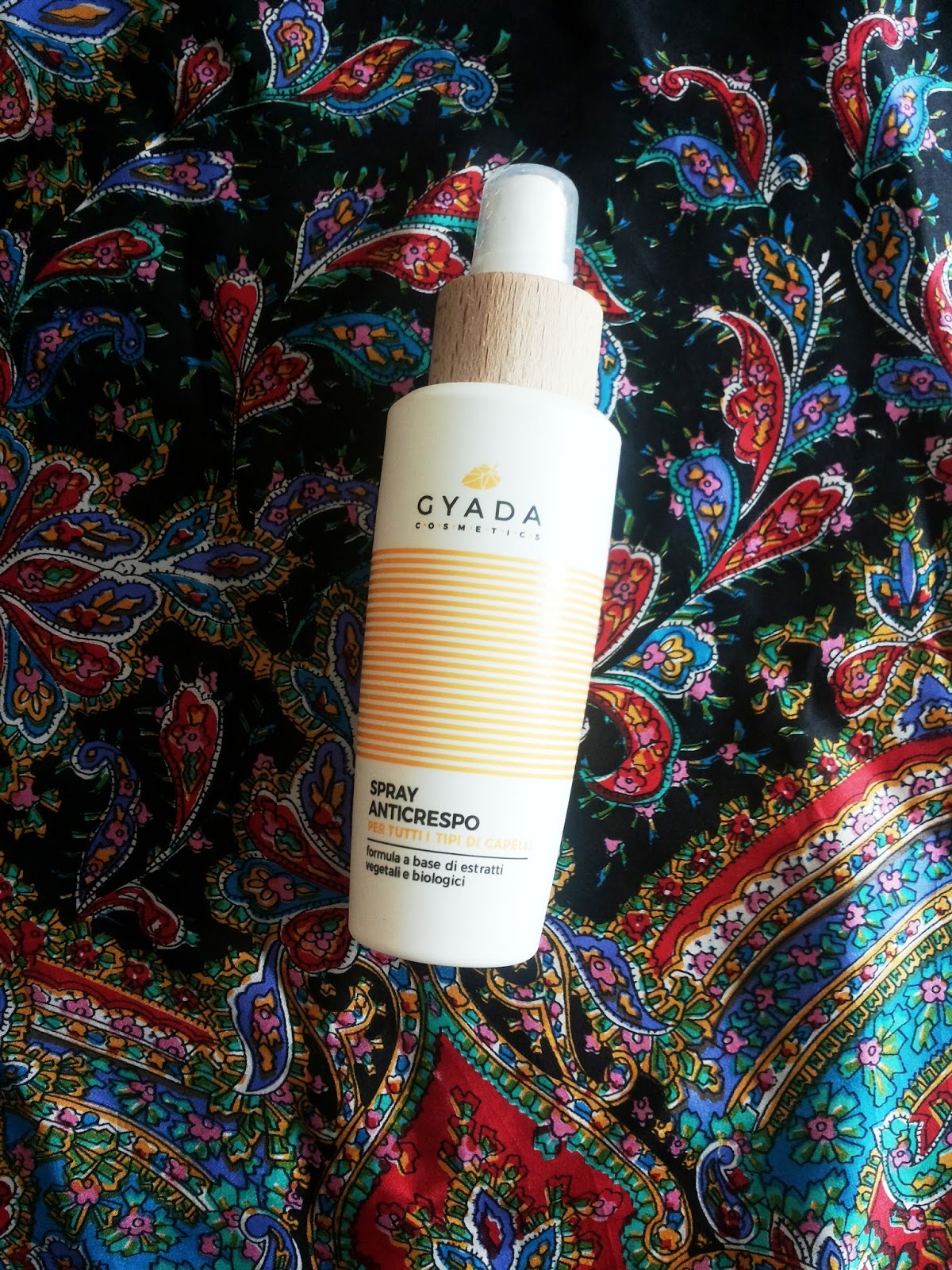 Irresponsible Heroine: [review] Gyada Cosmetics - Spray Anticrespo