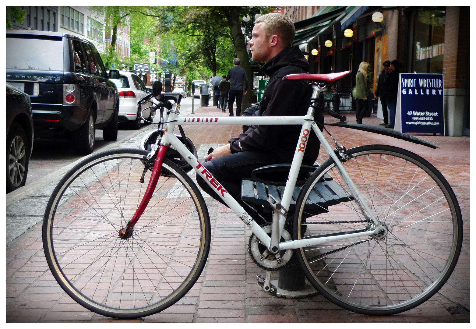 bigheadtaco.com: Quicksilver: The Real Life of Bike Couriers