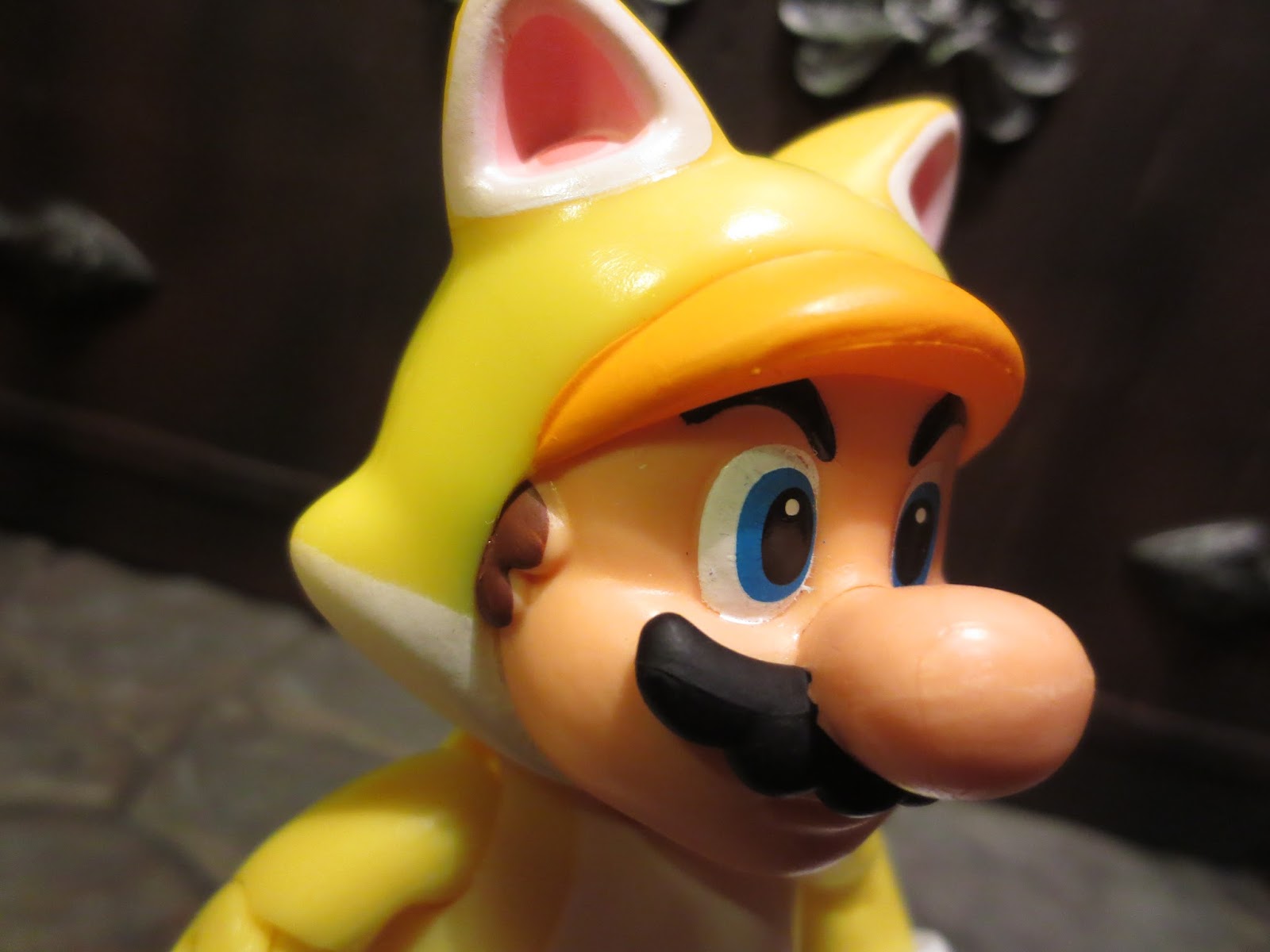 Action Figure Barbecue: Action Figure Review: Cat Mario from World of ...