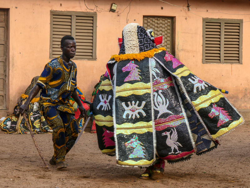 Victor Bloomfield Photo: Egun Mask Dance