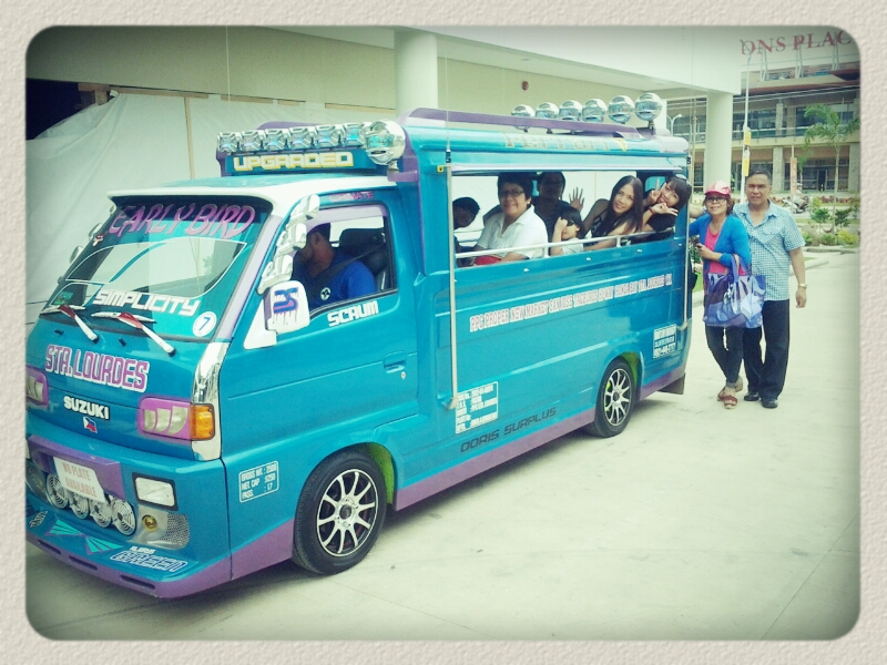 Our Palawan Trip 2012: City Tour - Palawan Multicab Style