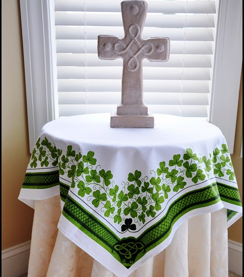2021 Keeper of the Shamrock Cloth | Life and Linda