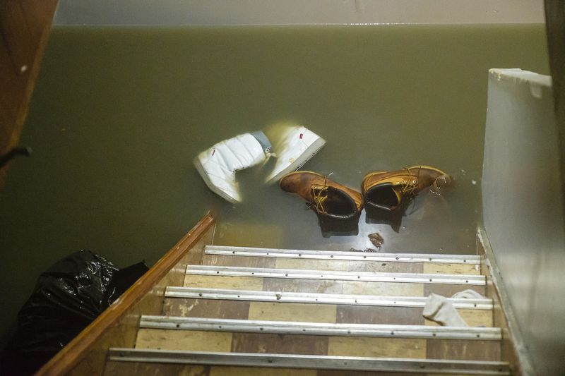 Queens Crap: Backed up sewer line inundates South Jamaica homes with ...