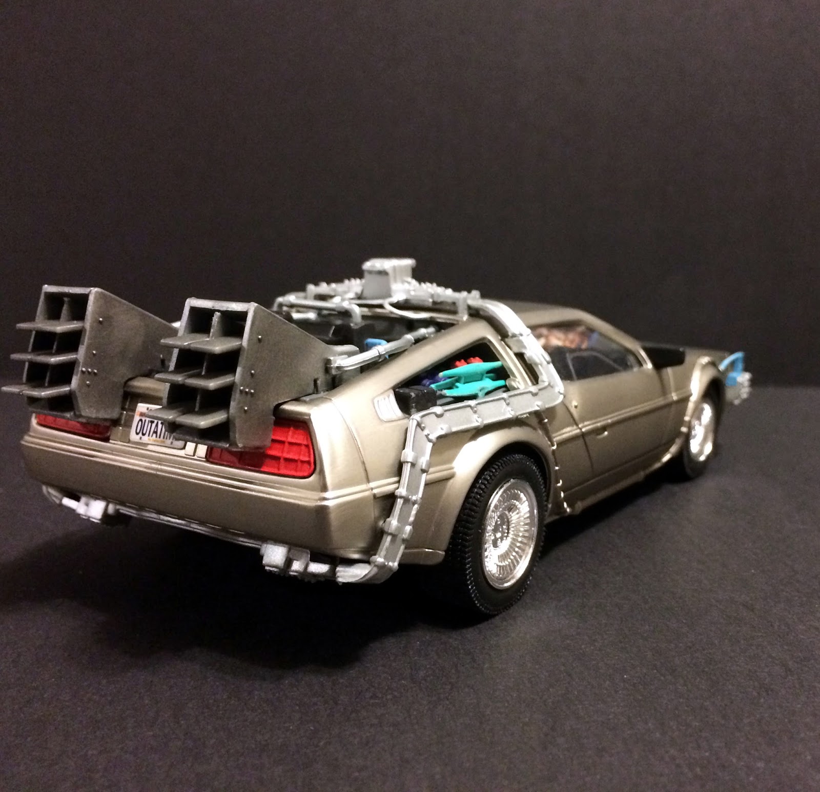 .: Back to the future delorean model kit