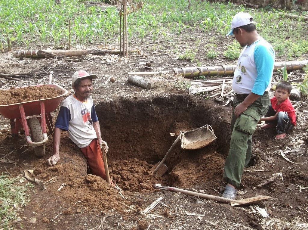 STBM Kabupaten Solok Selatan: Masyarakat yang membuat jamban di Sungai ...