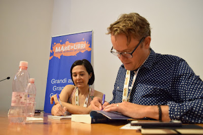 INTERVIEW Chris Vick - Words&Pictures