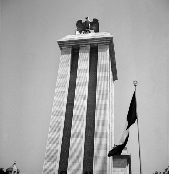 Los Grandes Fotografos: Pierre Jahan (1909-2003)