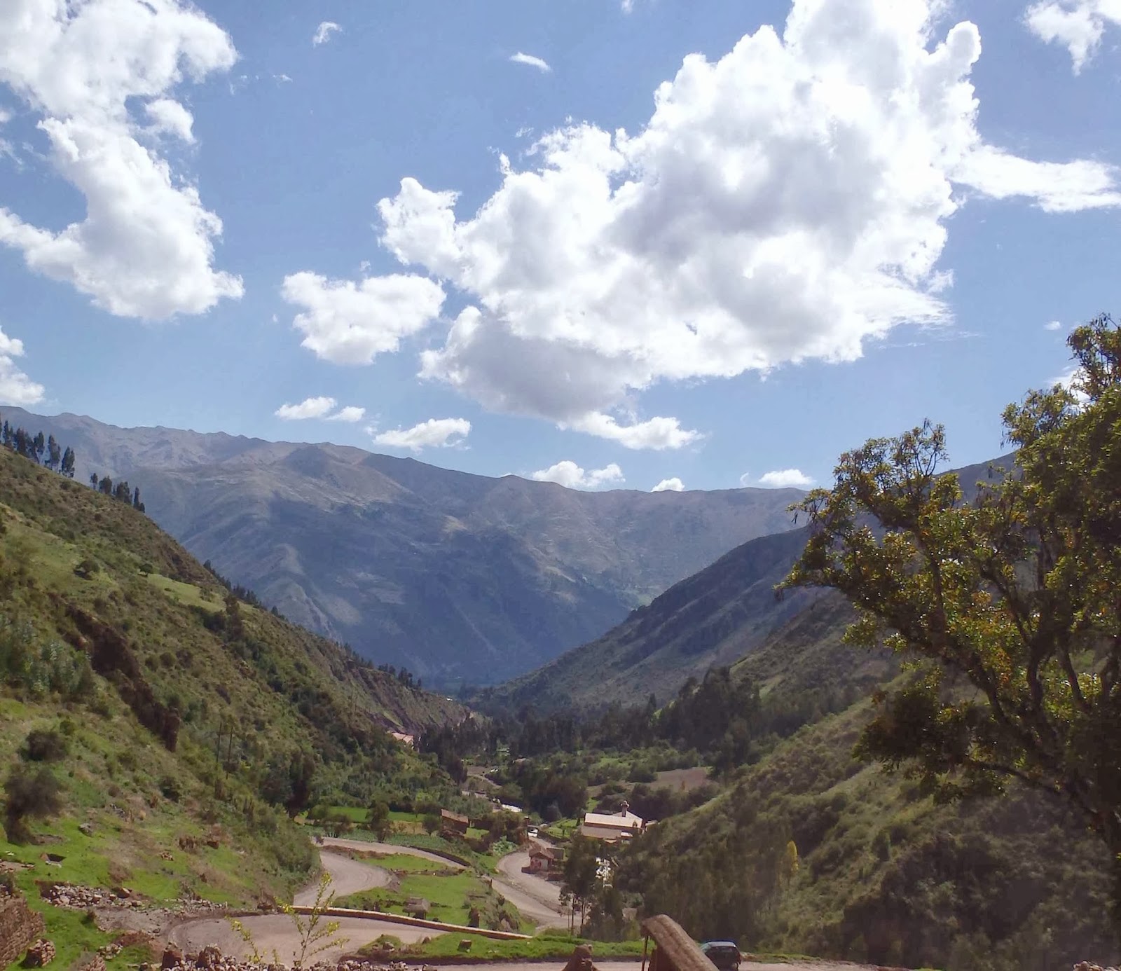 Viaje al Peru : Exploring Ancient Sites near Calca